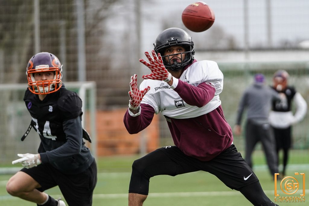 Welcome back im Team Universe Brandon Butler! - Erima GFL